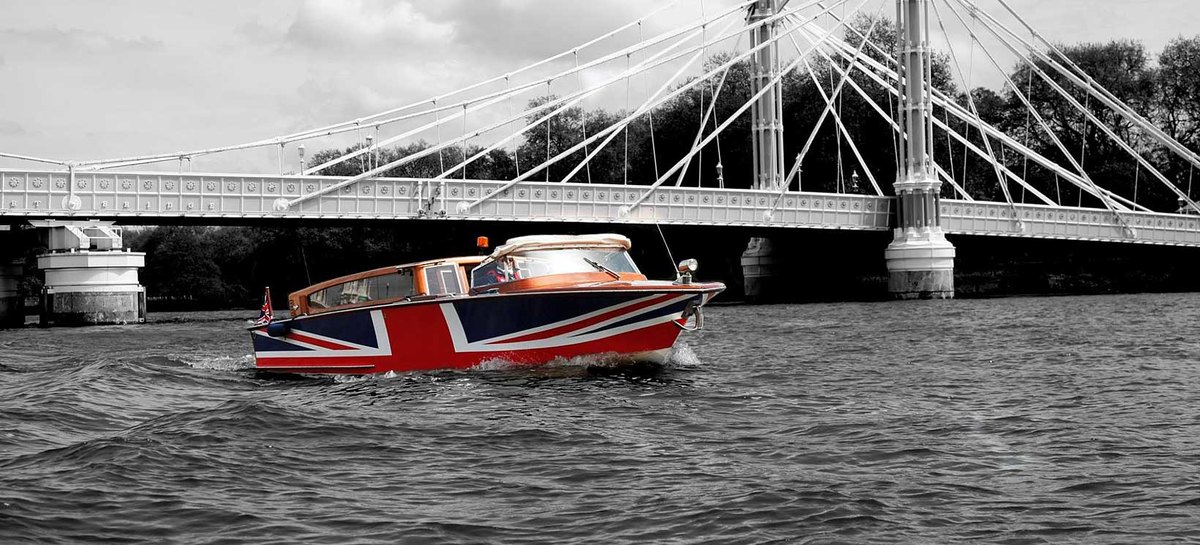 Thames Boat Tour | Luxury Vacations UK